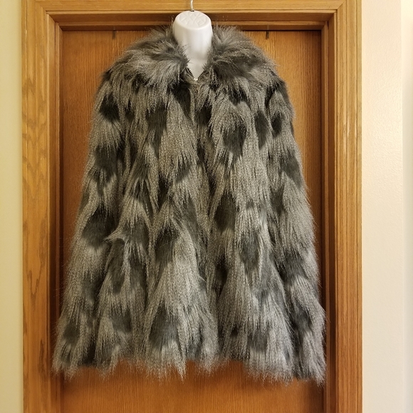 Ameri Mode | Jackets & Coats | Ameri Mode Funky Gray Faux Fur Coat L | Poshmark